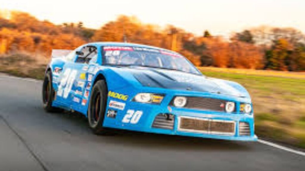 A 20-Lap GT Race Car Driving Experience with WonderDays