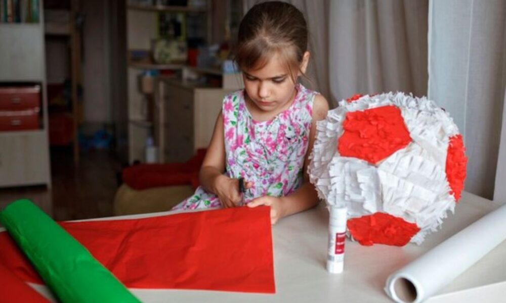 DIY Guide: Crafting Your Own Windsock at Home