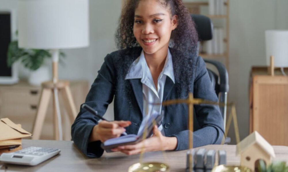 Top 5 Must-Follow FSI Blogs for Industry Professionals