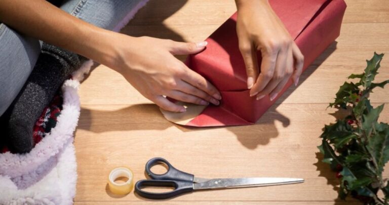 The Art of Gifting: Elevate Your Presents with Professional Wrapping