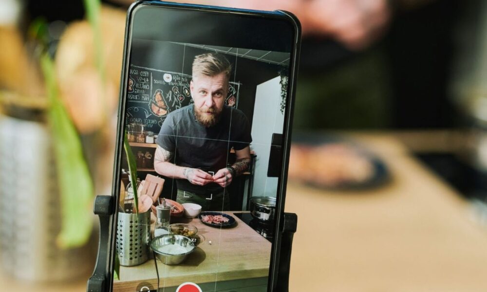 Fapello: The Creator-First Platform Redefining Digital Expression