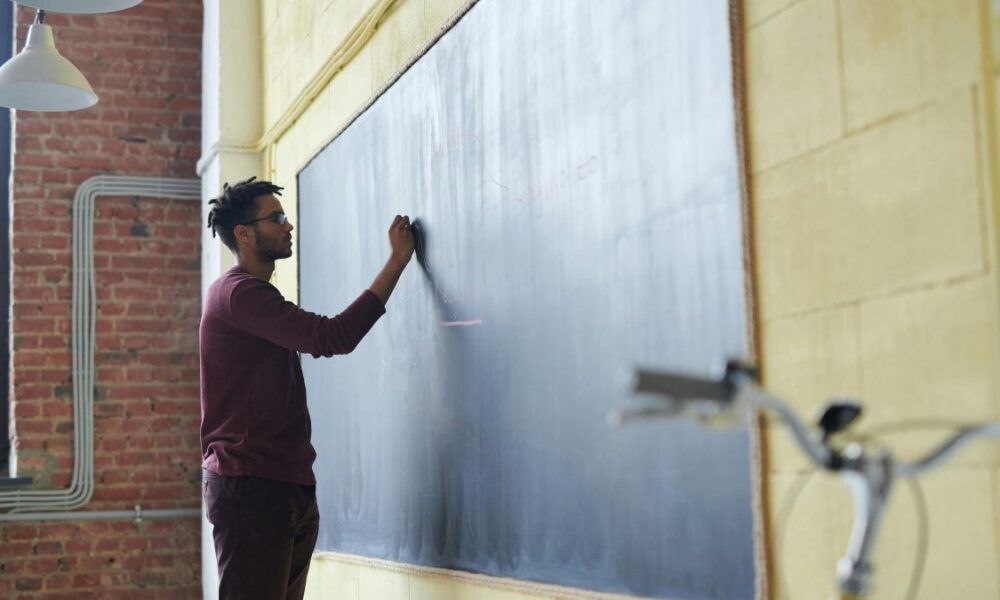 Demystifying Address Formats: Understanding Address Line 2 and Postal ...